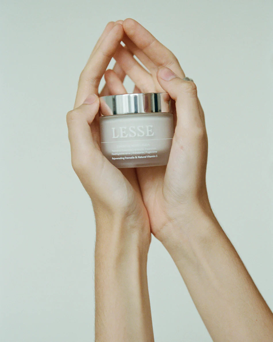 Essential Moisturizer – Sommetbeauty